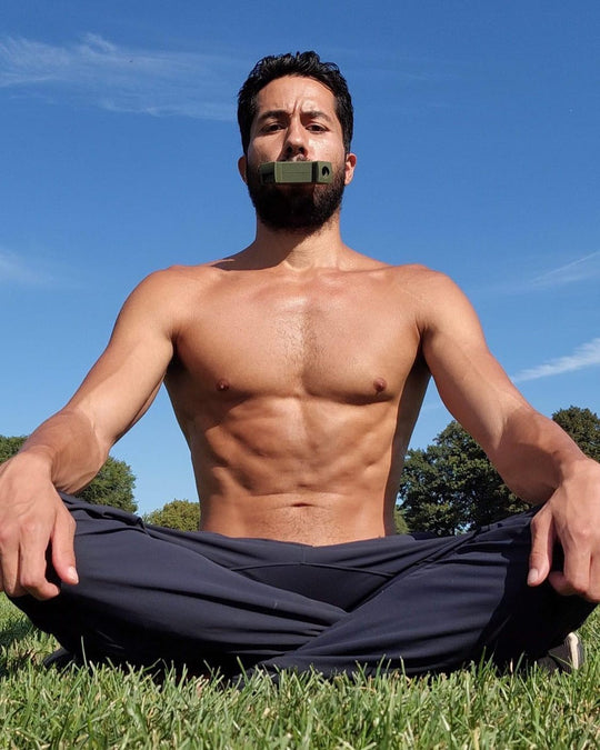 The O2Trainer, A Powerful Breathing Exerciser – Bas Rutten - O2Trainer.com
